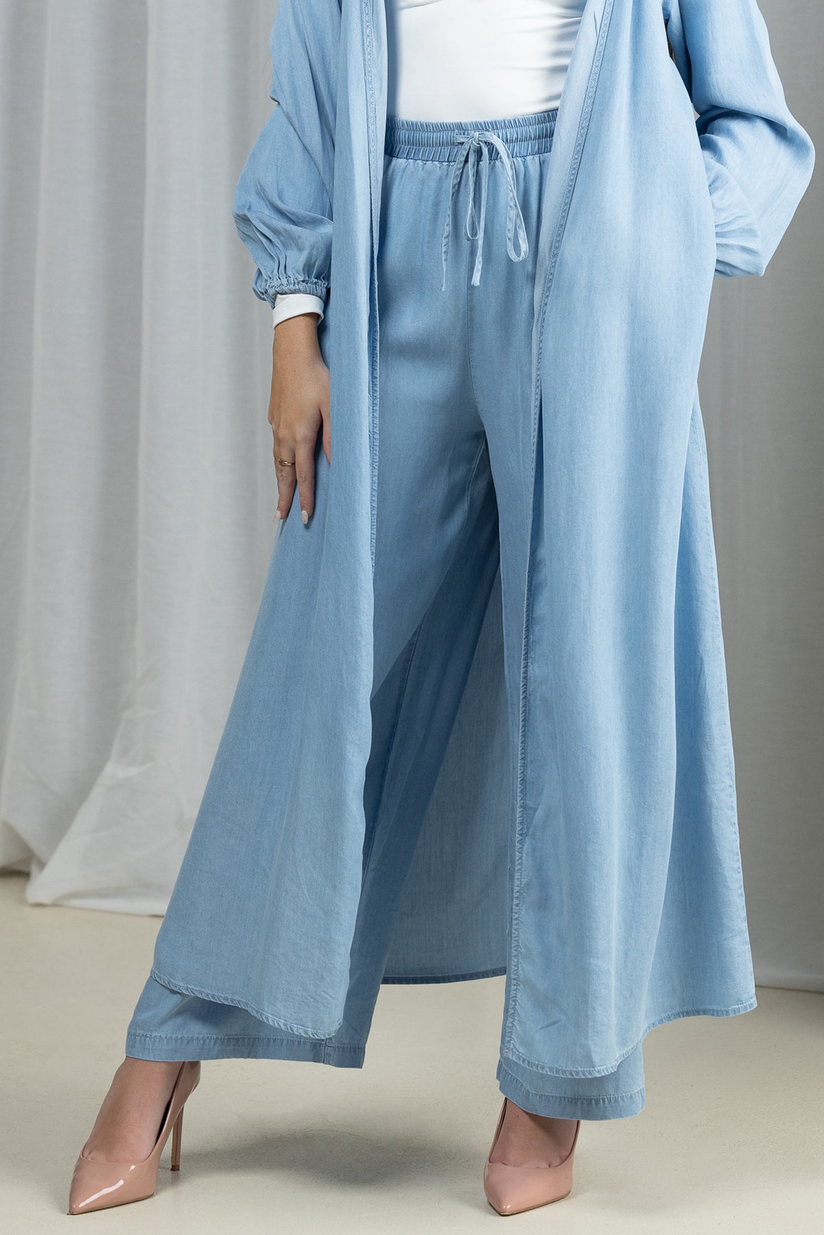 Dania Denim Pants - Pants for Women - Modelle