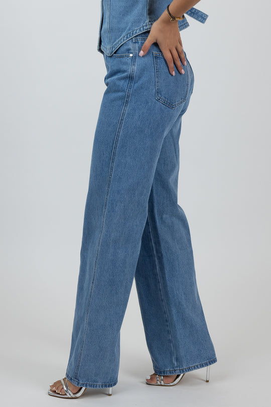 Sun-Ready Denim Jeans – Your Summer Staple | Modelle Australia