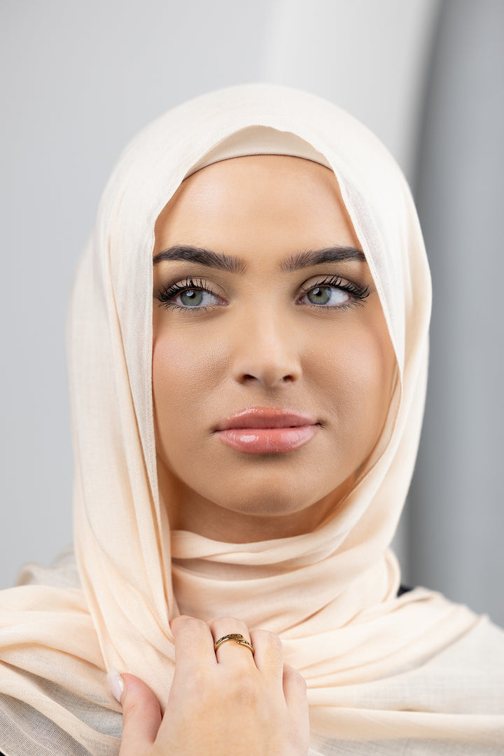 Modal Hijabs – Modelle