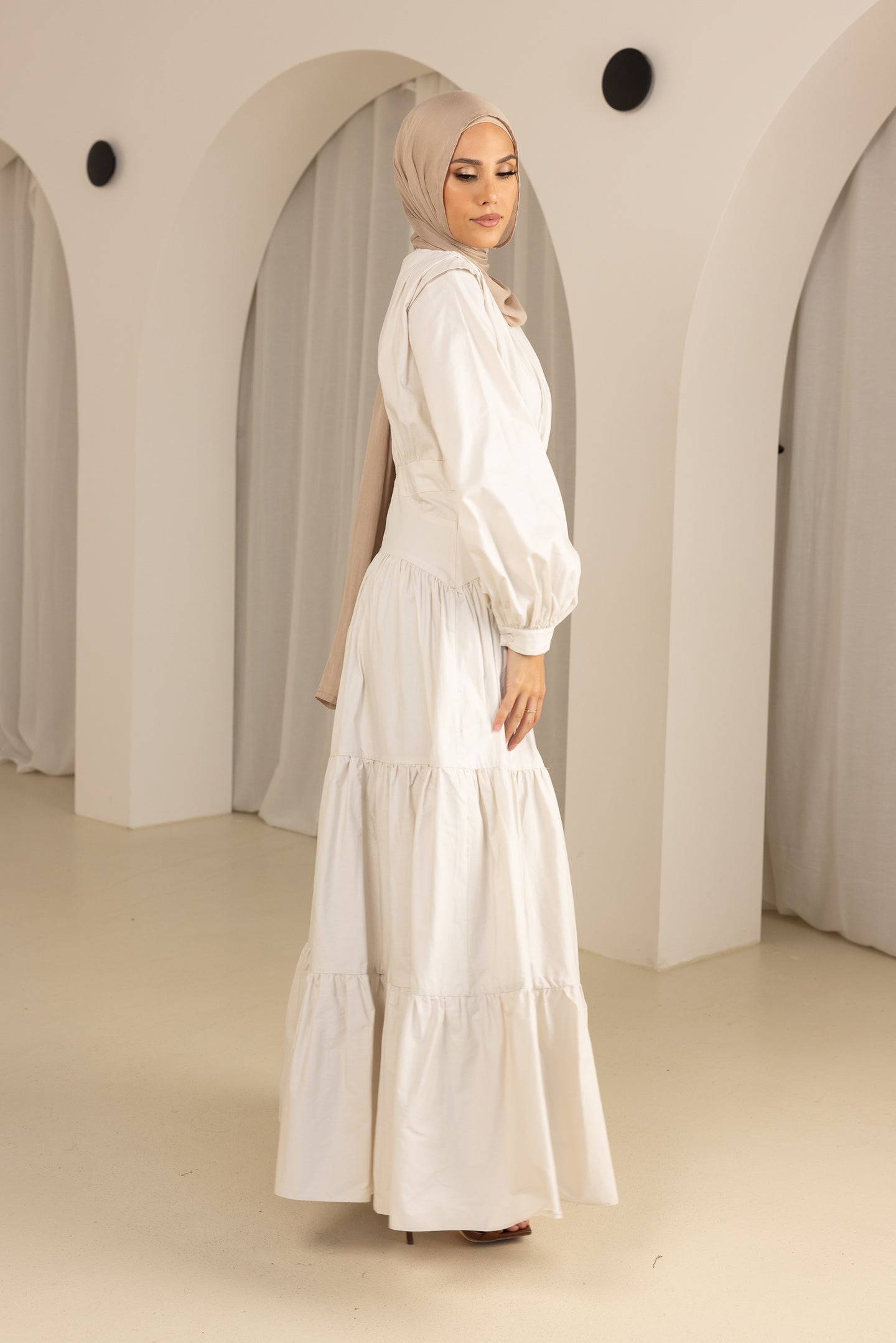 The Grand Mulier Tiered Dress - Dresses for Women - Modelle