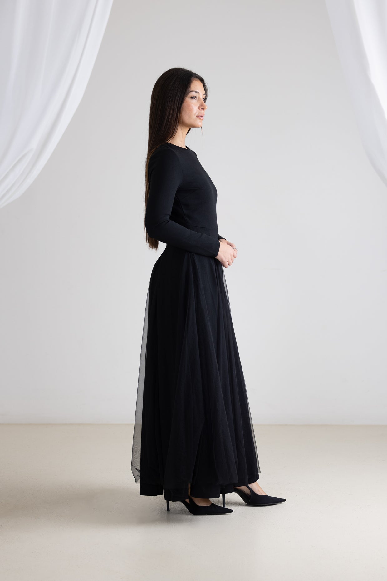 Side Ruched Midi Dress - Dresses for Women Online - Modelle