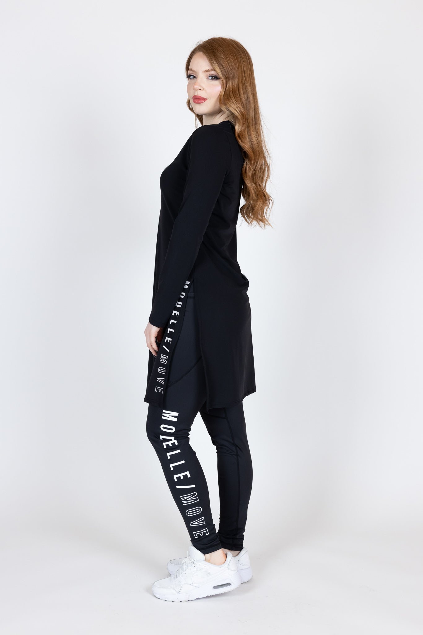 Women’s Tops - Move Dri Fit Split Top | Modelle