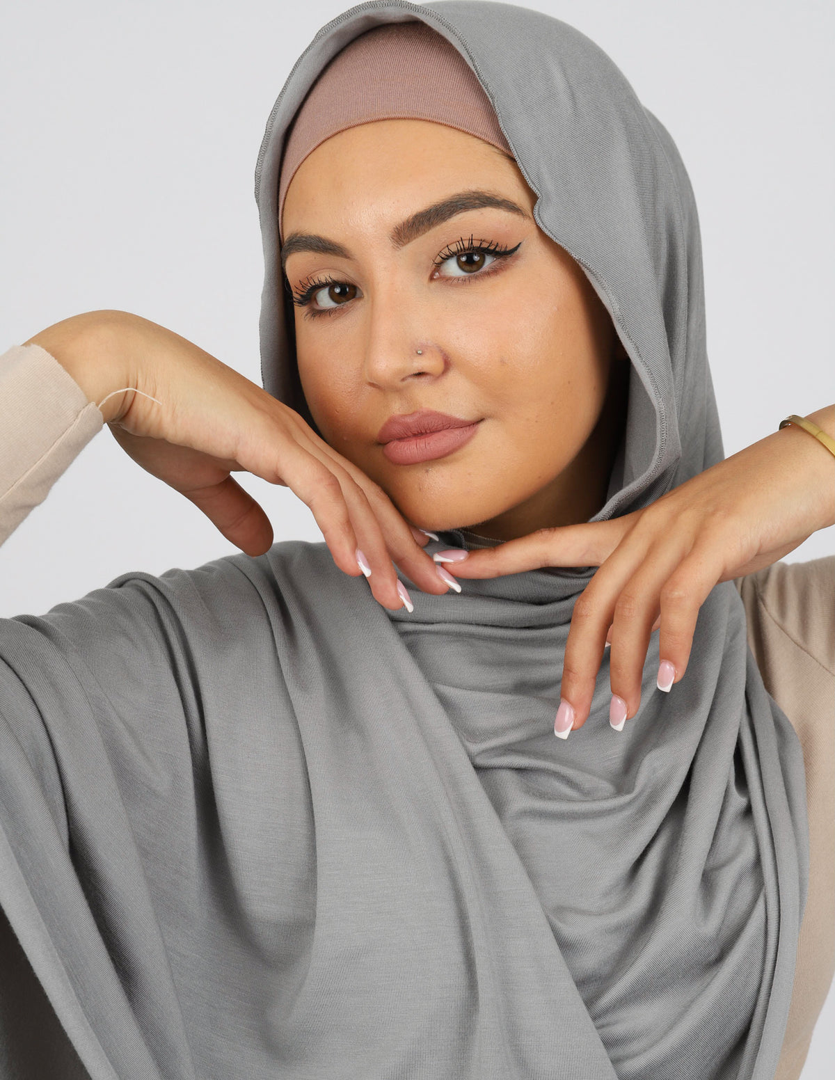 Scarves For Women - Jersey Scarf - Shades of Grey | Modelle